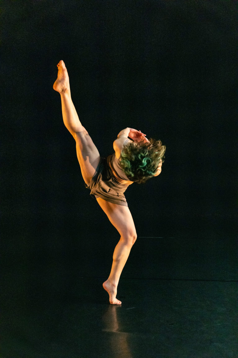Bookings - Winnipeg's Contemporary Dancers